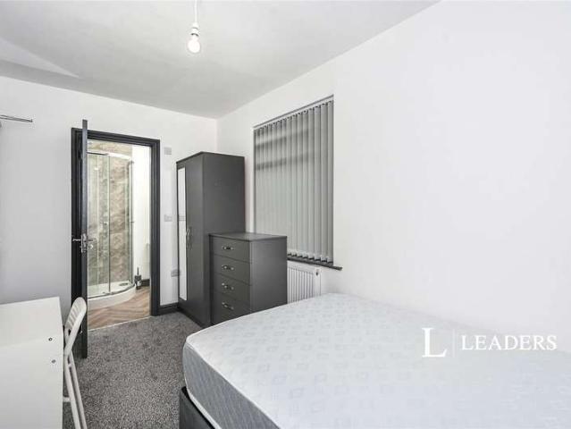 1 Bedroom Property