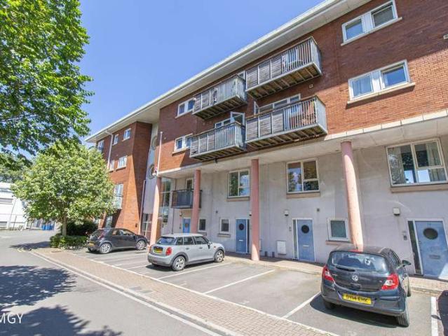 1 Bedroom Property