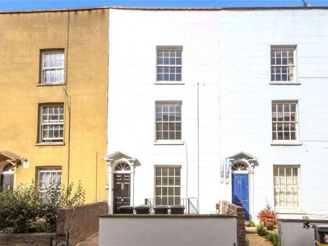 1 Bedroom Property