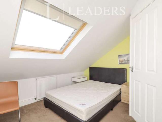1 Bedroom Property