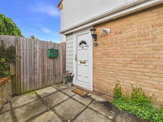 1 Bedroom Property