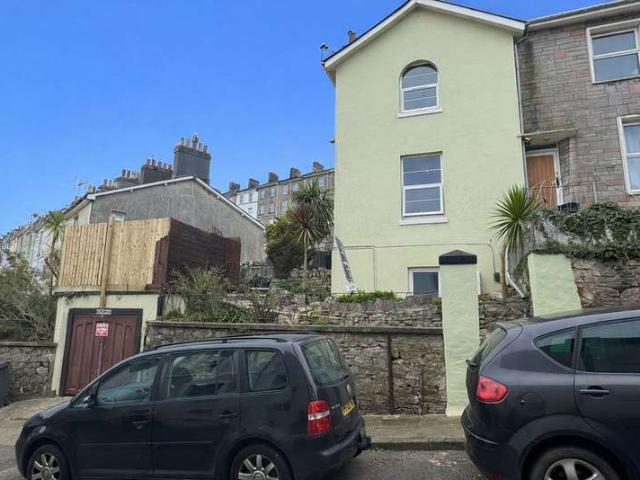 1 Bedroom Property