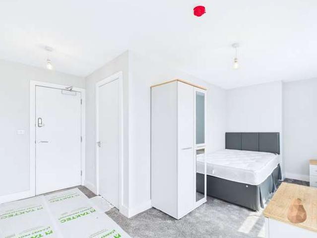 1 Bedroom Property