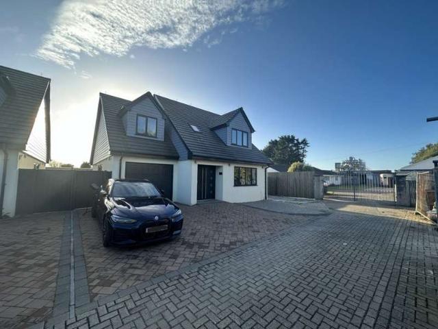 1 Bedroom Property