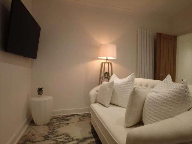 1 Bedroom Property
