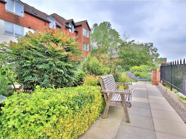 1 Bedroom Property