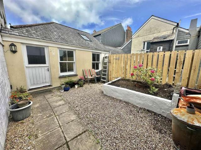 1 Bedroom Property