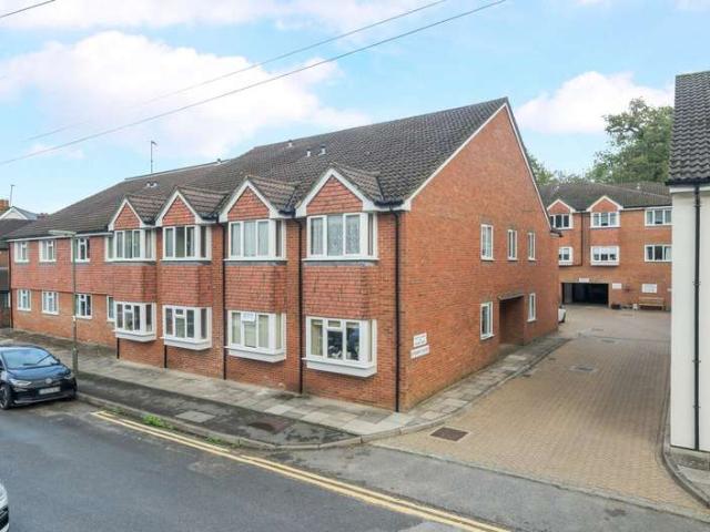1 Bedroom Property