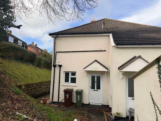 1 Bedroom Property