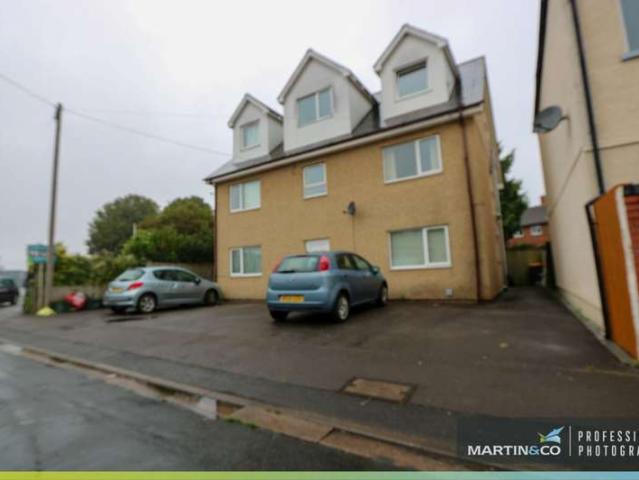 1 Bedroom Property