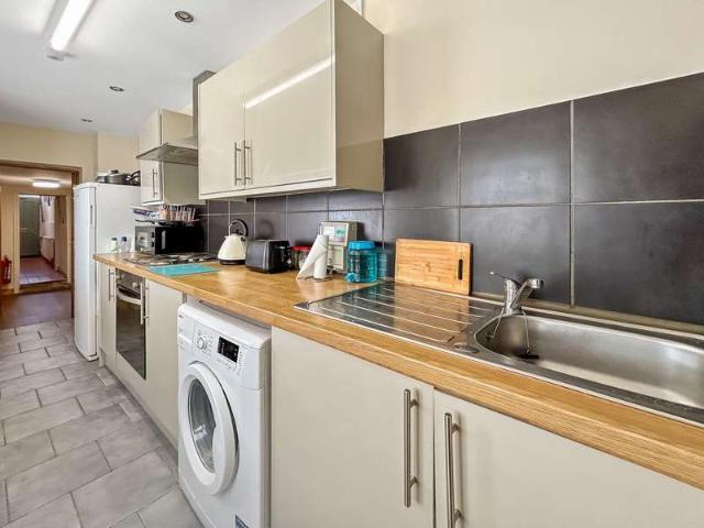 1 Bedroom Property