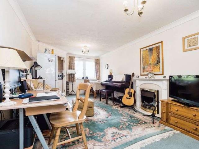1 Bedroom Property