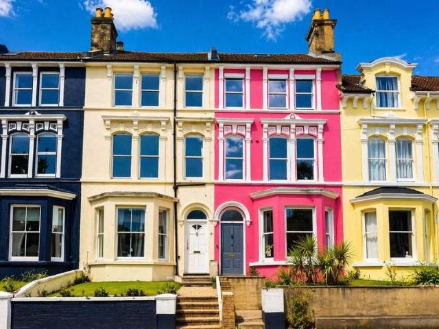 1 Bedroom Property