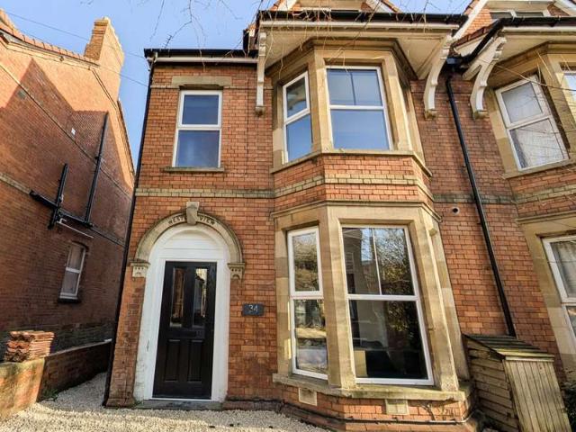 1 Bedroom Property