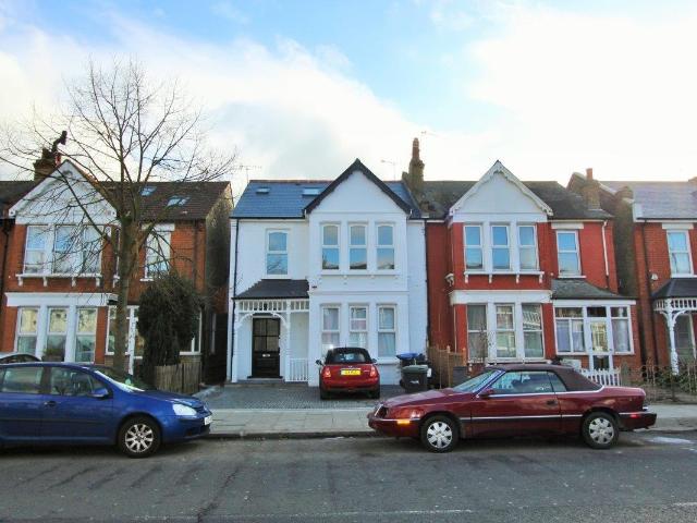 1 Bedroom Property For Rent Brownlow Rd, London