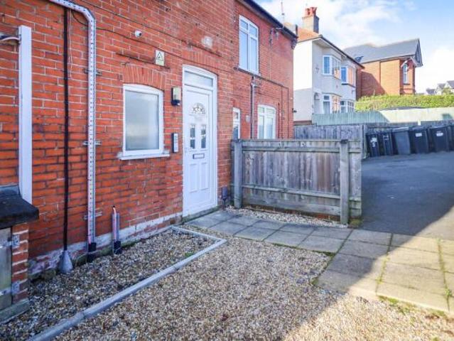 1 bedroom property for rent in 359A Charminster Road, Bournemouth, BH8