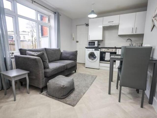 1 bedroom property for rent in 359A Charminster Road, Bournemouth, BH8