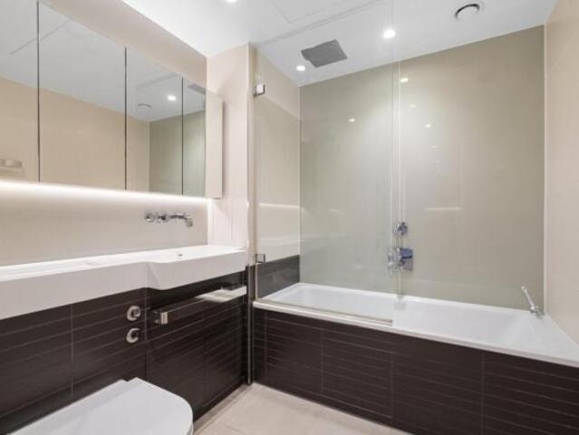 1 bedroom property for rent in Circus Road West, Battersea, SW11