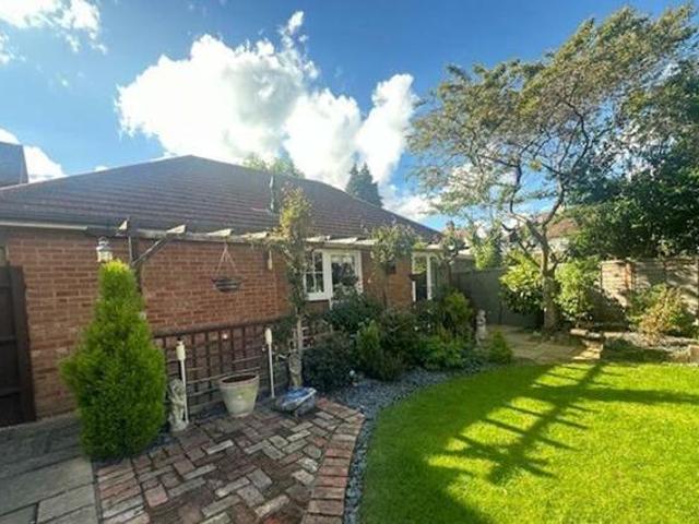 1 Bedroom Property For Rent In Bedford