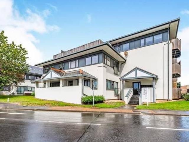1 bedroom property for rent in Horsham Gates North Street RH13
