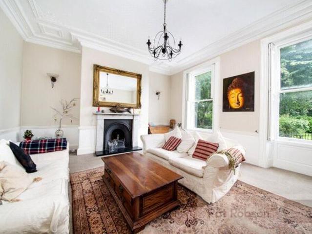 1 bedroom property for rent in High Swinburne Place R5, Room 5 Third Floor Rear, Summerhill Square, Newcastle Upon Tyne, NE4