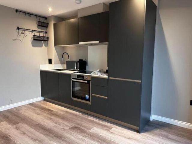 1 bedroom property for rent in Springwell Road, Springwell Gardens Springwell Road, LS12