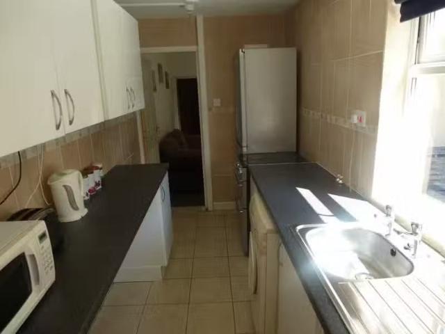 1 bedroom property for rent in Pershore Road, Stirchley B30 2J.