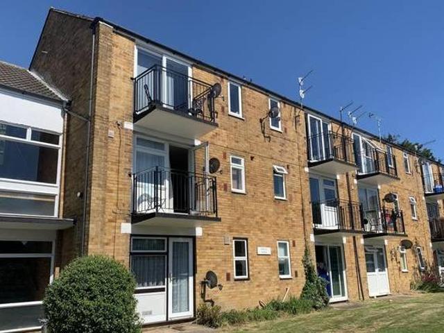 1 bedroom property for rent in Rhodaus Close CANTERBURY CT1