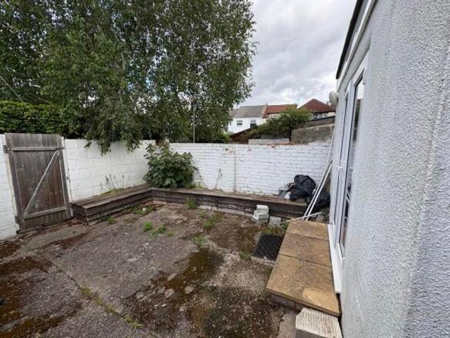 1 bedroom property for rent in Worthing Road, PO5