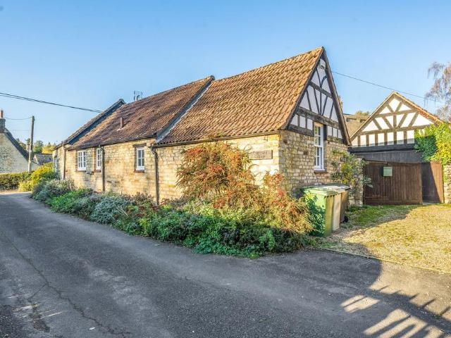 1 bedroom property for sale