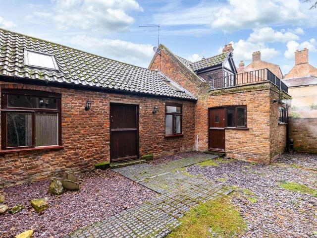 1 bedroom property for sale