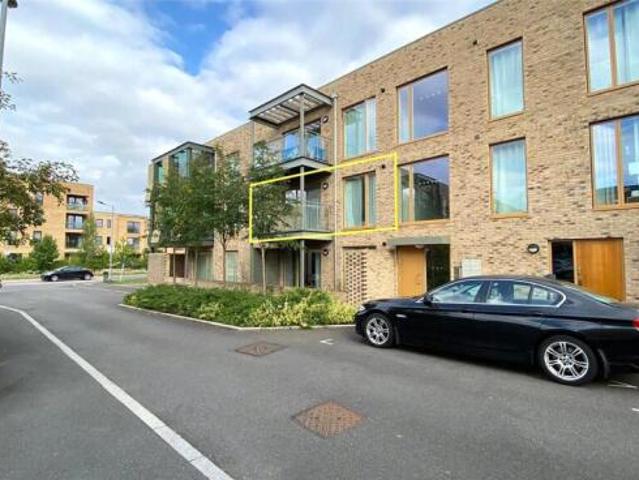 1 bedroom apartment for sale in Austin Drive, Trumpington, Cambridge, CB2
