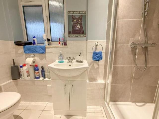 1 bedroom property for sale in Gosforth Lane, South Oxhey, Watford, WD19