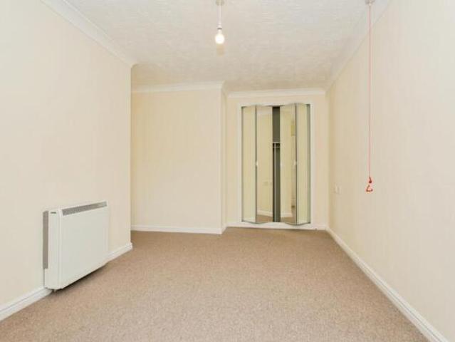 1 bedroom property for sale in Haig Court, Cambridge, Cambridgeshire, CB4