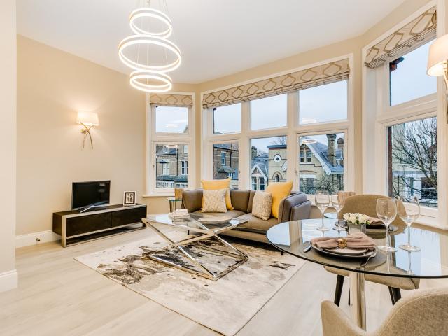 1 bedroom property in Arkwright Road, Hampstead, London, NW3 £2,300 pcm | Chestertons