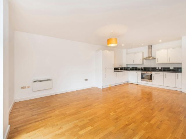 1 bedroom property in Axminster Road, Holloway, London, N7 £1,850 pcm | Chestertons