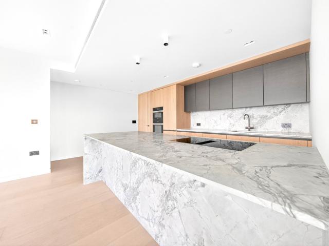 1 bedroom property in Belvedere Road, London, SE1 £5,150 pcm | Chestertons