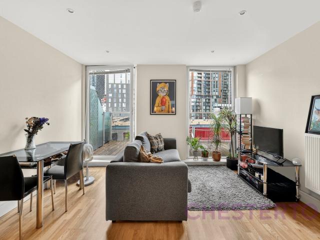1 bedroom property in Denison House, 20 Lanterns Way, London, E14 £2,100 pcm | Chestertons