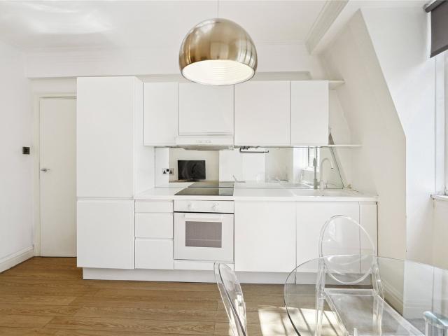 Estate Agents & Letting Agents | Houses for sale Chestertons