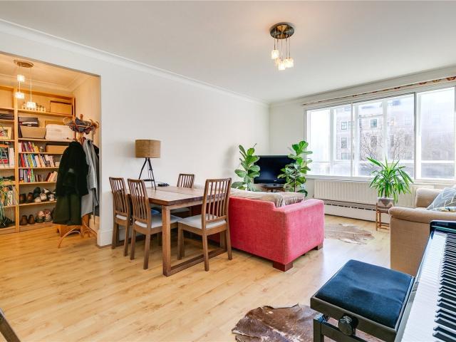 1 bedroom property in Old Brompton Road, Earls Court, London, SW5 £2,250 pcm | Chestertons