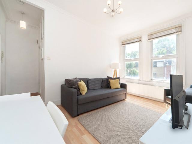 1 bedroom property in Maygrove Road, West Hampstead, London, NW6 £1,850 pcm | Chestertons