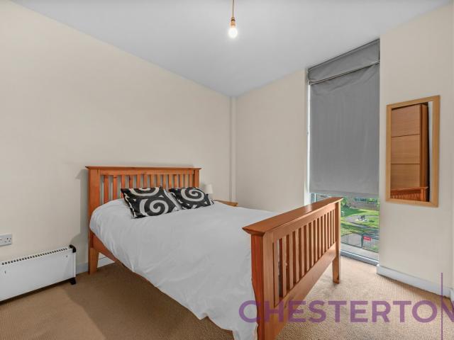 1 bedroom property in Sailacre House, Woolwich Road, London, SE10 £1,630 pcm | Chestertons