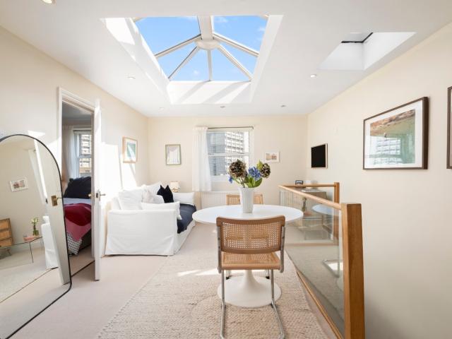 1 bedroom property in Sutherland Avenue, London, W9 £2,500 pcm | Chestertons
