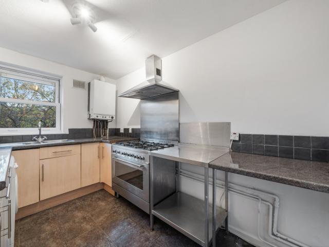 1 bedroom property in Rotherfield Street, Islington, London, N1 £2,500 pcm | Chestertons