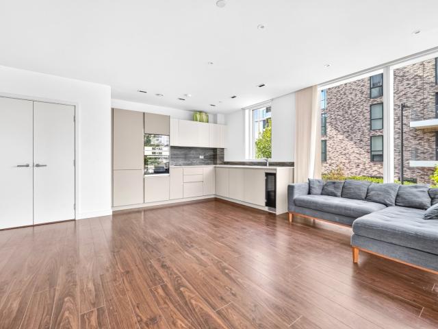 1 bedroom property in The Parkhouse, 3 Kayani Avenue, London, N4 £2,450 pcm | Chestertons