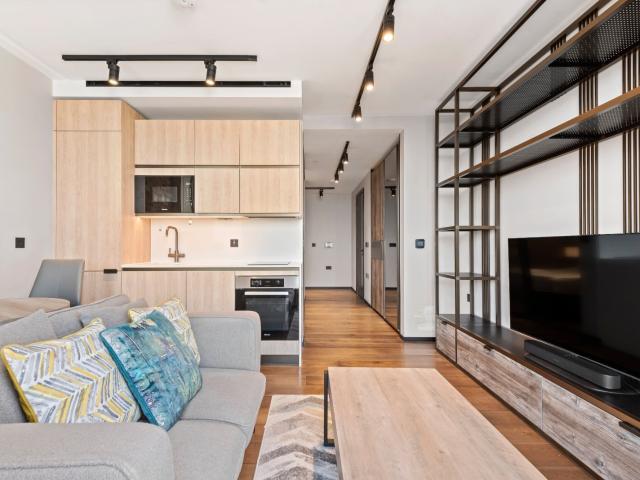 1 bedroom property in The Stage, 20 22 Curtain Road, London, EC2A £2,700 pcm | Chestertons