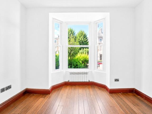 1 bedroom property in Trafalgar Avenue, London, SE15 £1,750 pcm | Chestertons