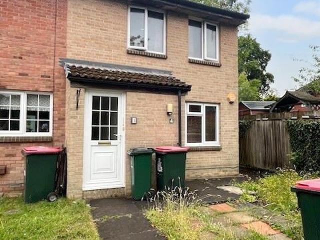 1 bedroom property to let in Muirfield Close, Ifield West £1,050 pcm