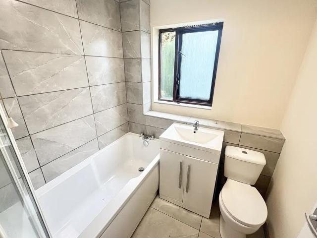 1 bedroom property to let in Mellors Close, Harborne £750 pcm