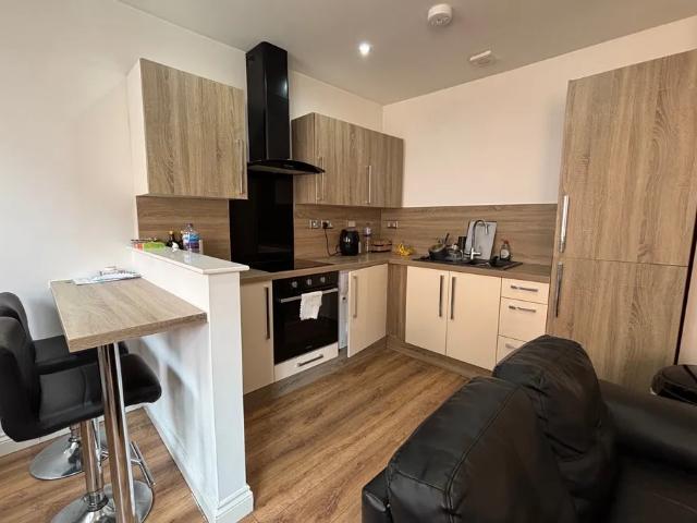 1 bedroom property to let in Mint Drive, B18 £850 pcm